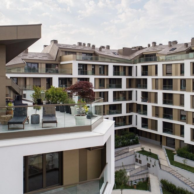 Tailored residences on a hill