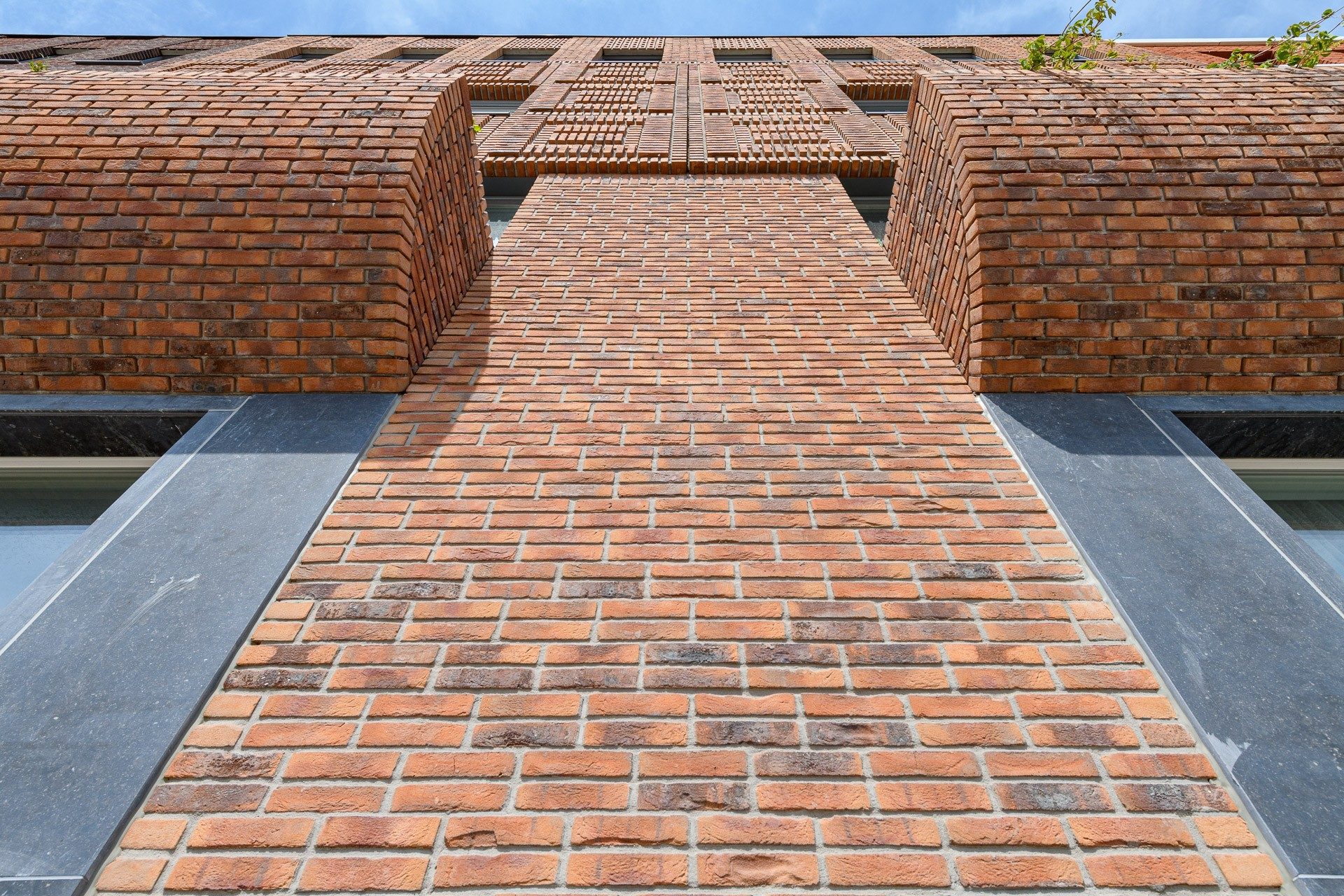 Symphony of bricks