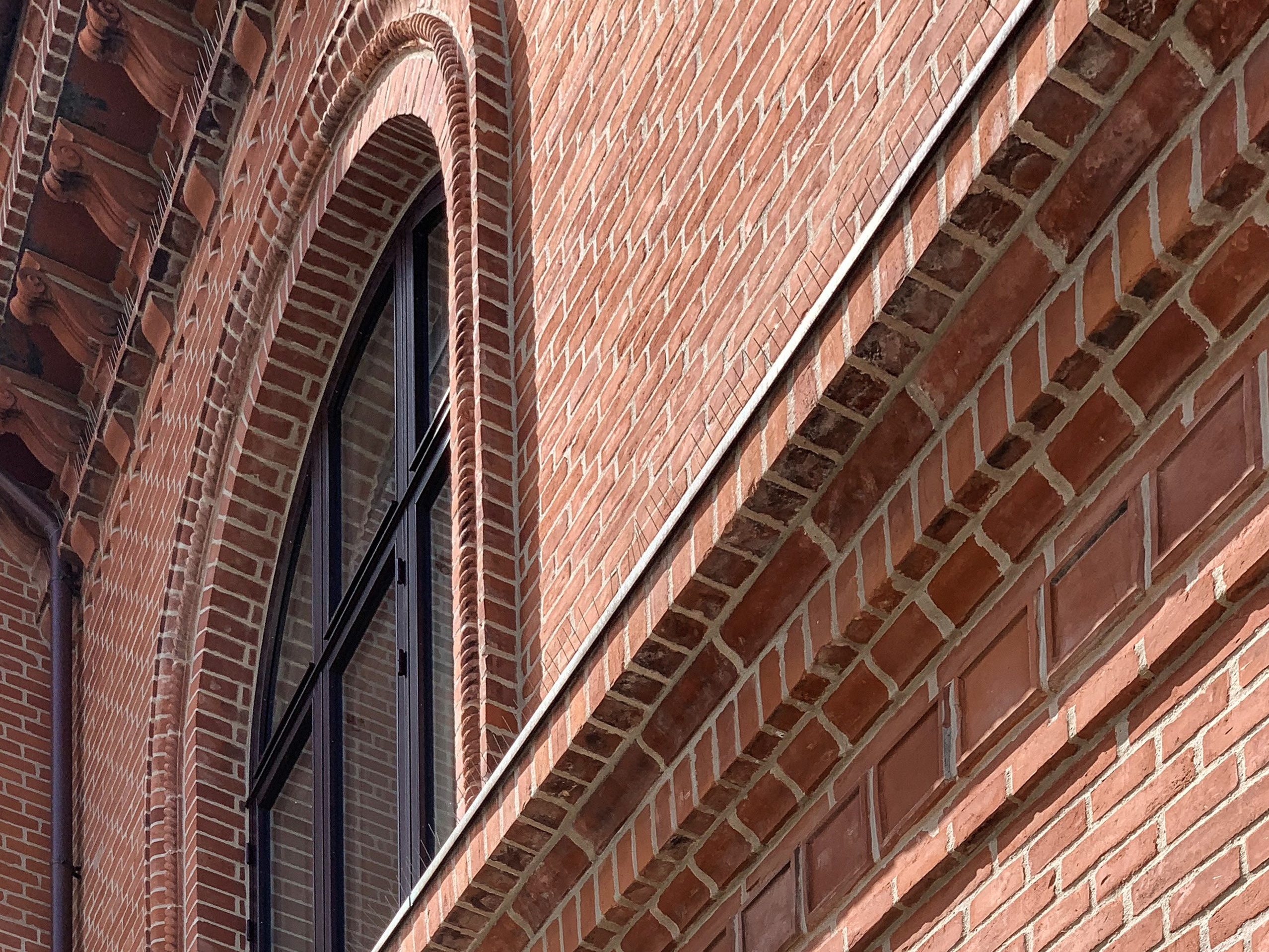 500 special bricks for an icon