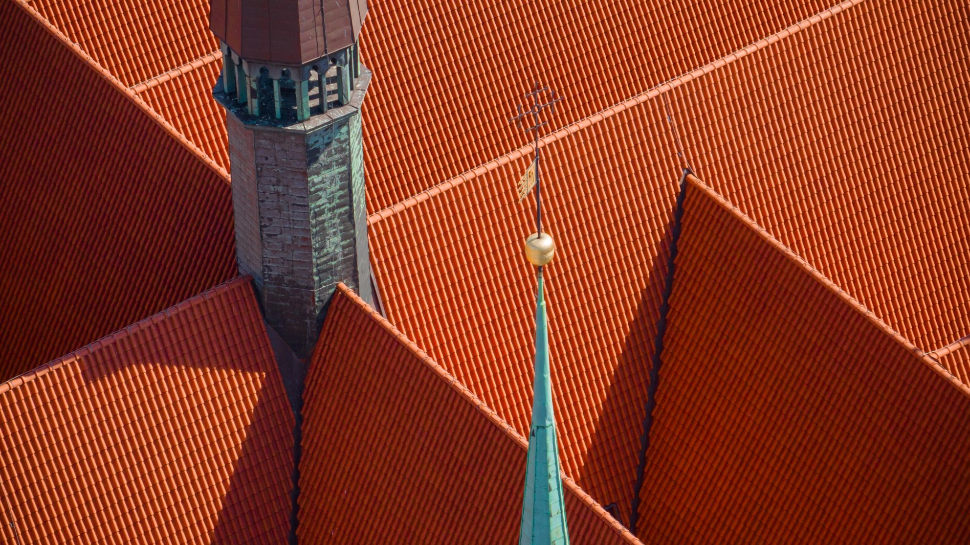 Sacred building of superlatives